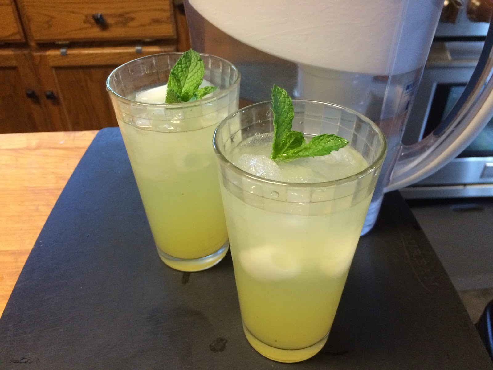 Cooking with Barry & Meta: Minty Citrus Cooler – cool, refreshing summe
