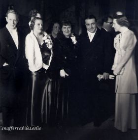 Leslie Howard: With Friends and Associates - Photos