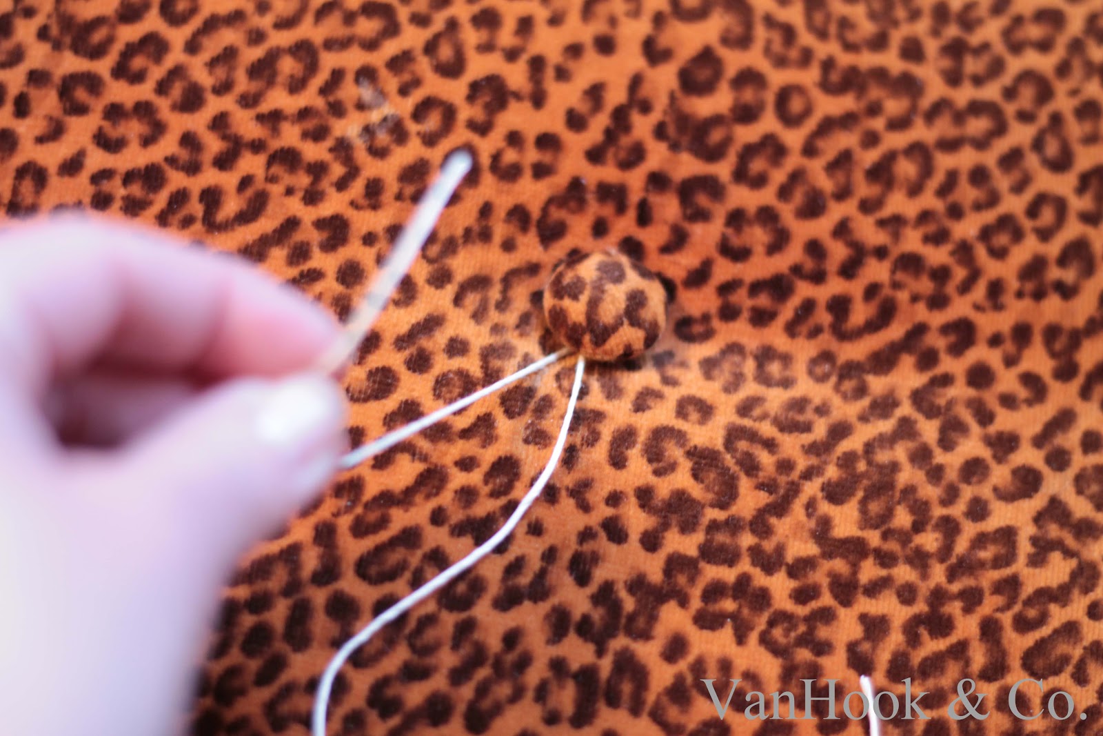 VanHook & Co.: How to Tuft furniture