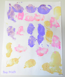 Tippytoe Crafts: Painting with Peeps