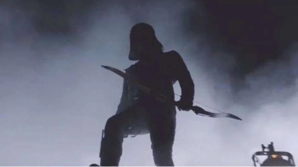 It turns out the new Green Arrow is acting like Robin Hood, giving ...