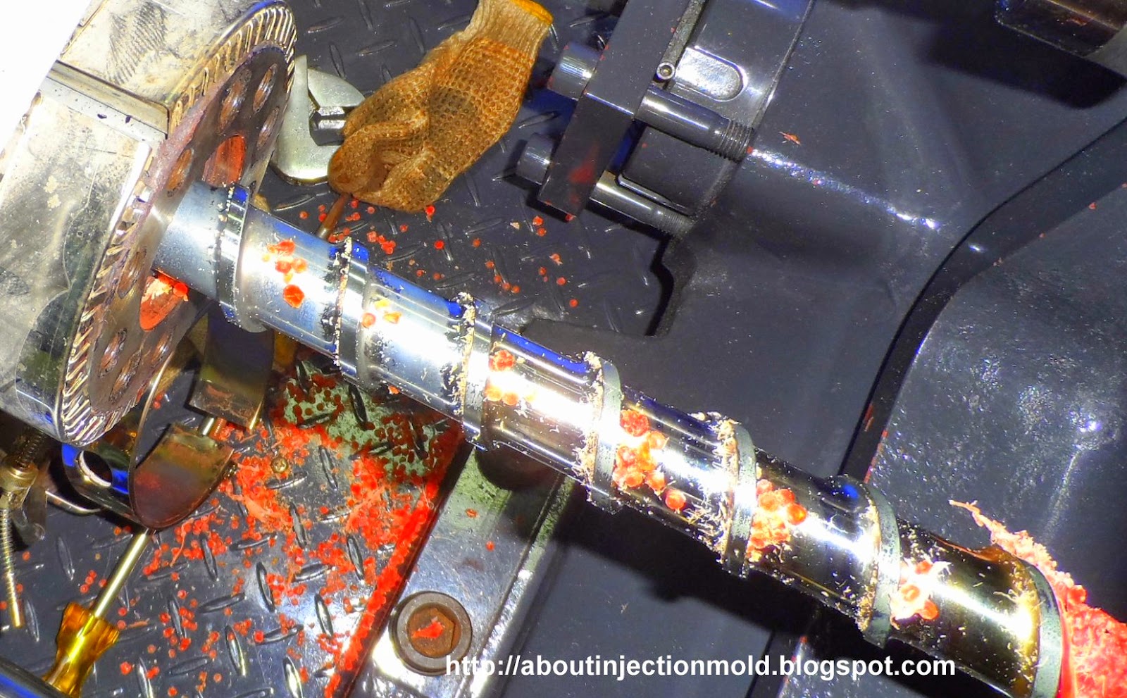 Injection Molding Machine