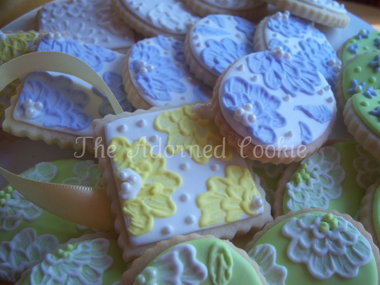 The Adorned Cookie: Variations Of Brush Embroidery Cookies... Very ...