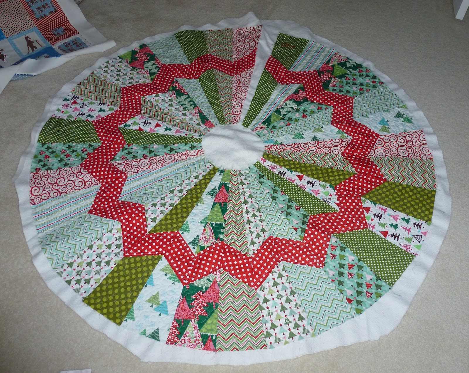 Rose Room Quilts Chevron Christmas Tree Skirt In Progress rose-room-quilts-chevron-christmas-tree-skirt-in-progress