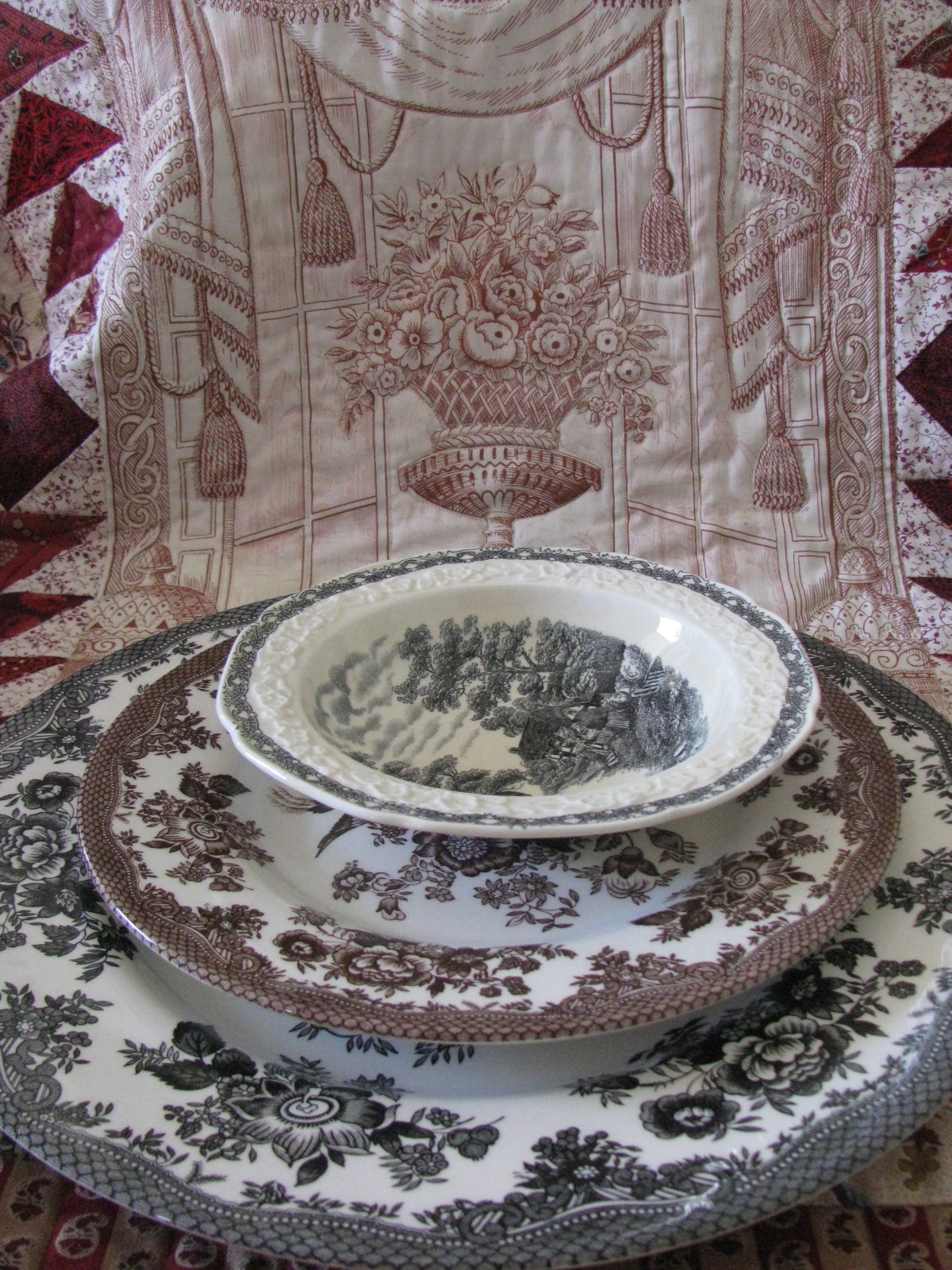 Collector With A Needle: Toile and Transferware