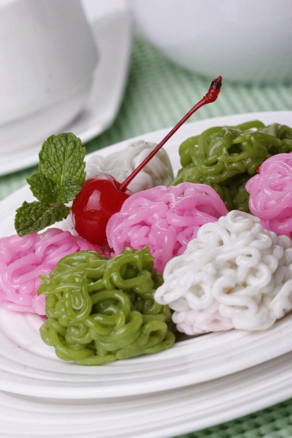 Resep Kue Basah | Resep Kue Lapis dan Putu Mayang | Harian Indonesia