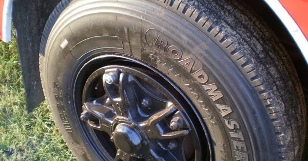 Family of 12, Loving Life on the Road in a Converted Charter Bus ...