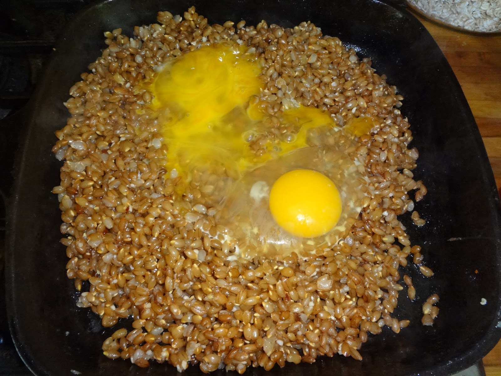 The Messy Organic Mum: Fried Rye Berries plus Rye Pudding