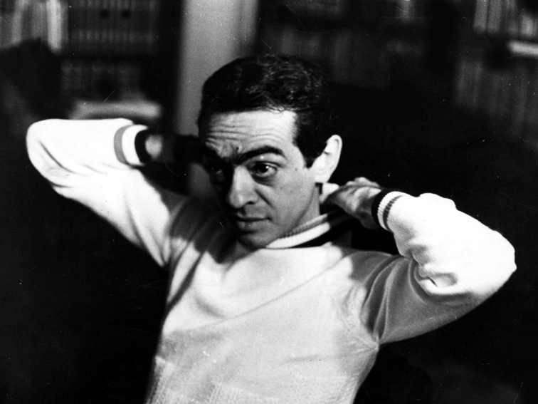 Astros em Revista: CHICO ANYSIO - O ROBIN HOOD DO HUMOR