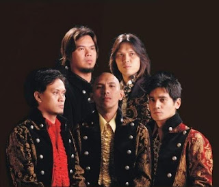 10 Grup Musik / Band Terbaik di Indonesia | Freak List