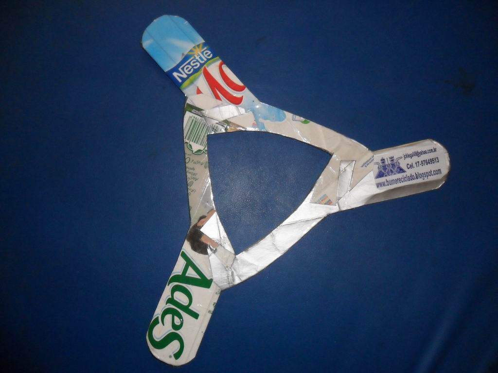 Bumerangue de Papel: Modelos atuais de bumerangue de papel