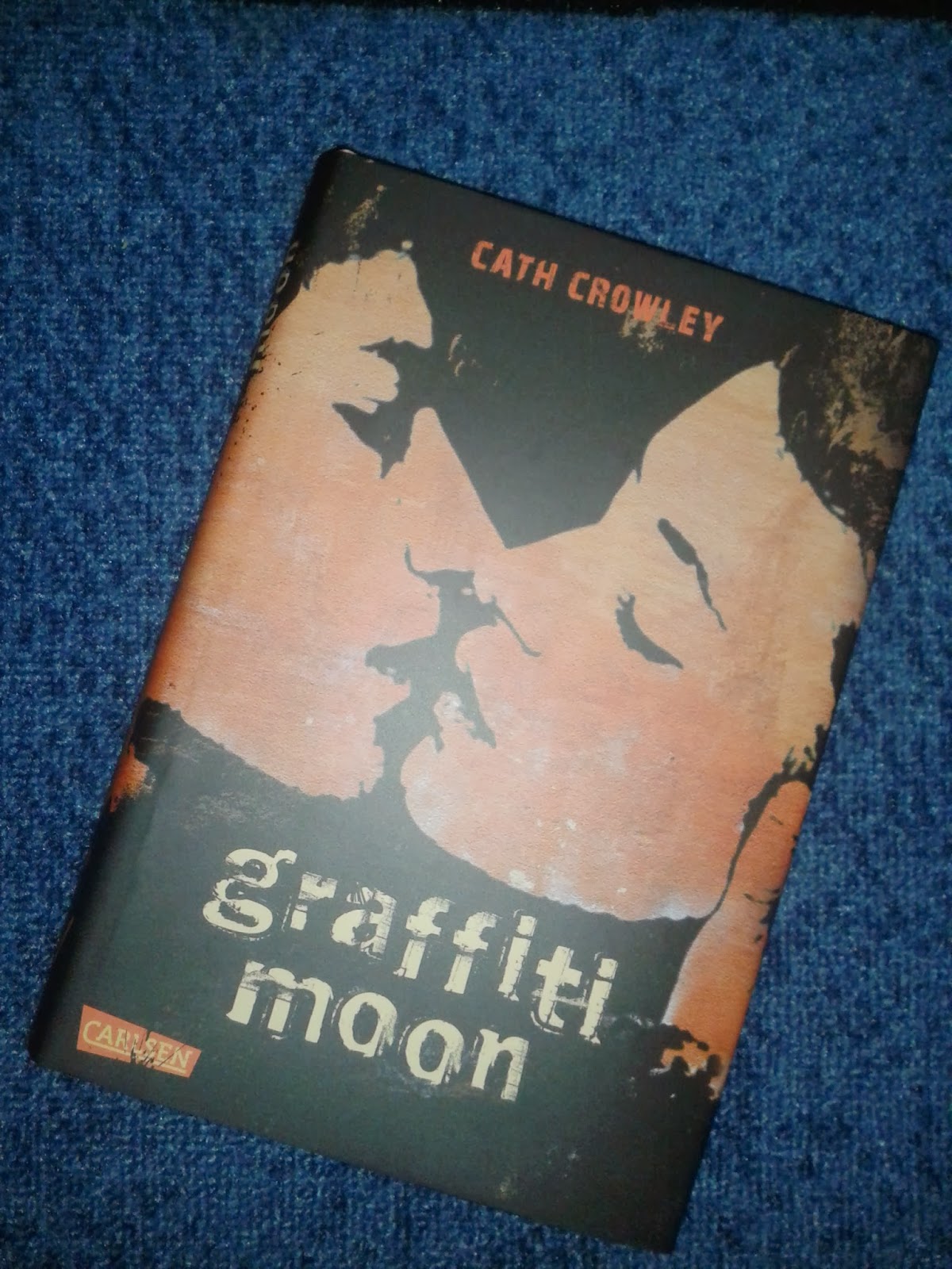 Julchens Bücherwelt: Rezension zu "Graffiti Moon" von Cath Crowley