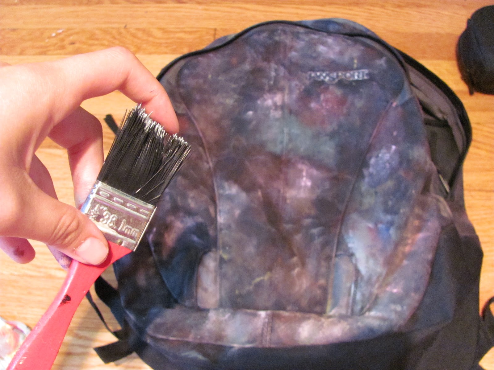 Fishie in the Sea: DIY galaxy backpack