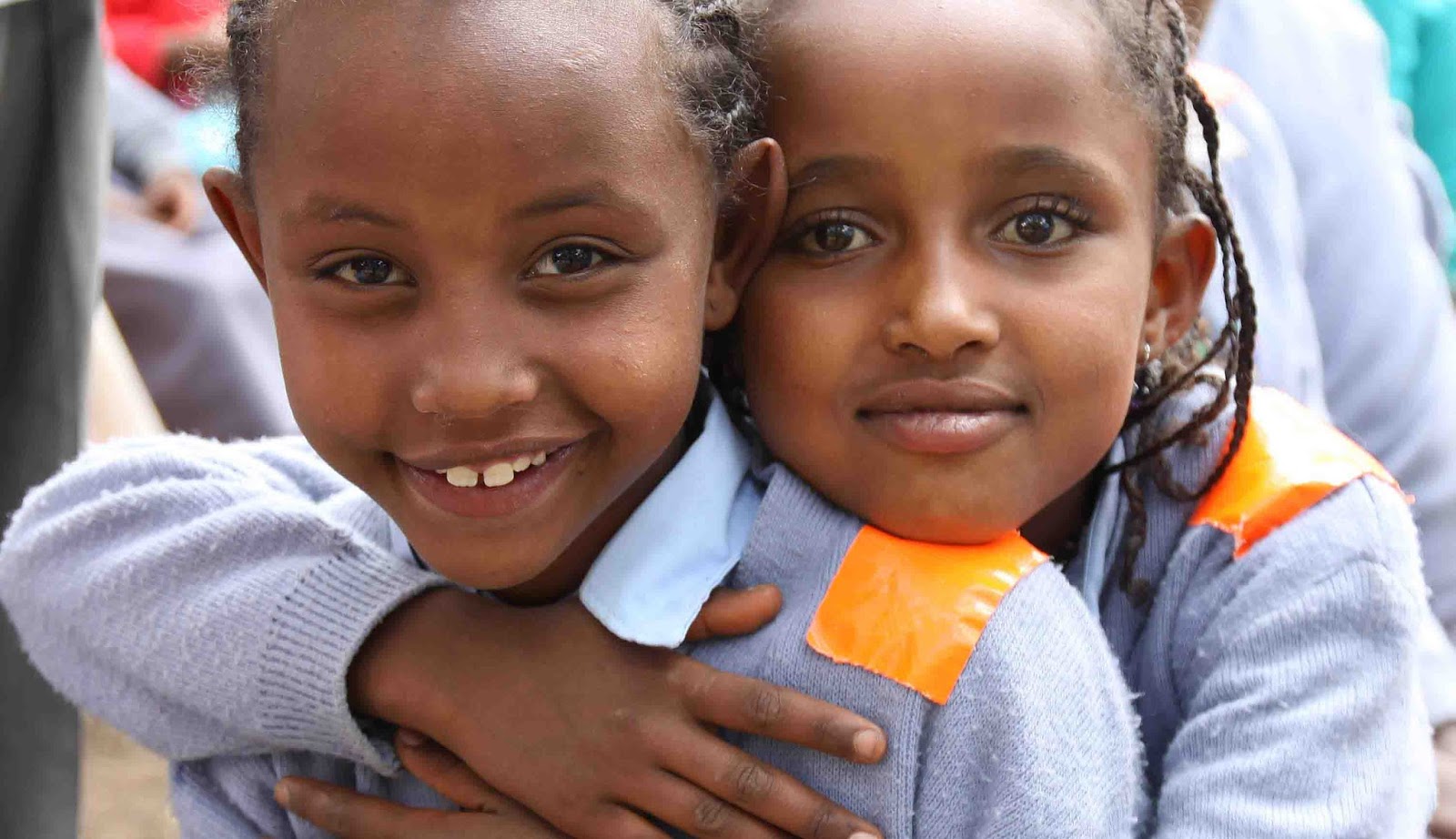 FAMILY FROM AFAR: They Looked Like Completely New Kids!!!