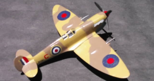 Modelando la RAF: Spitfire Mk V trop, 249 (Golden Coast) Squadron