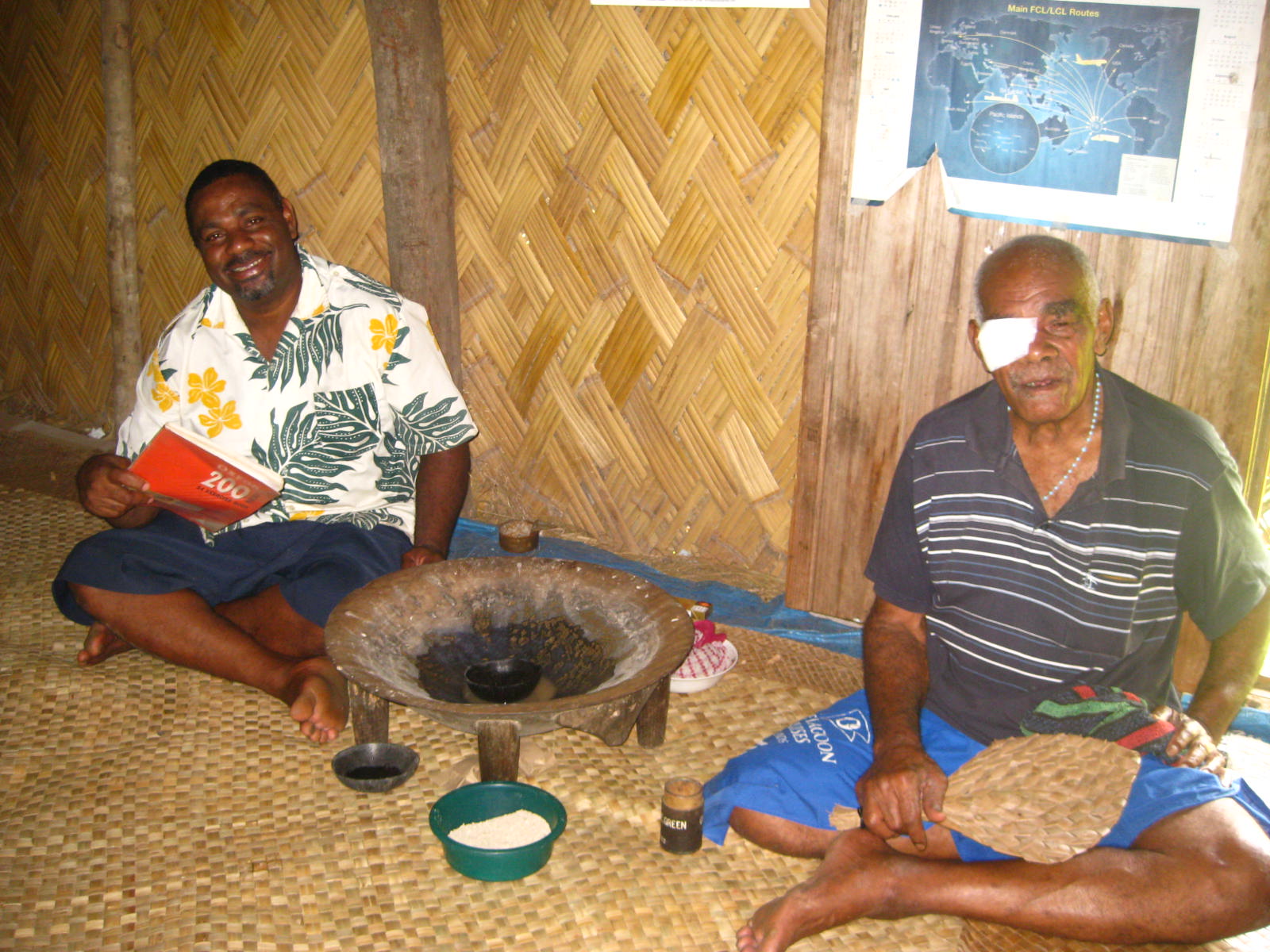 Hannah in Fiji: Kava..grog..what?