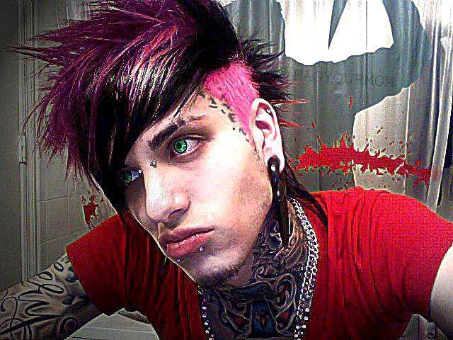 Rawr: Jayy Von Monroe