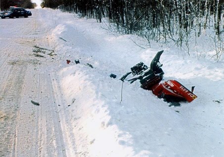 Moose Mountain Snowmobile Club News: Man killed in snowmobile accident ...