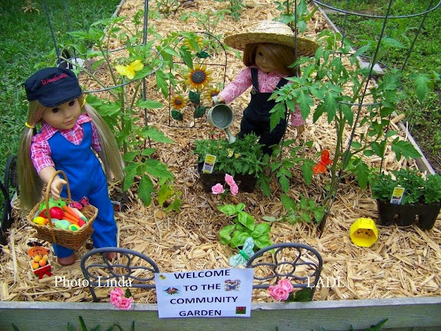 Living A Doll's Life : *Reader Photos* Linda's Dolls on Earth Day