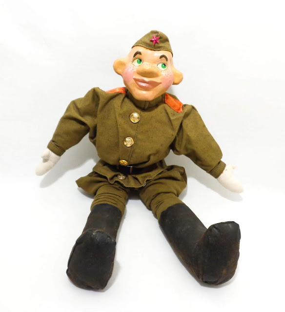 RARE VINT USSR SOVIET ARMY HAND PAINTED PAPER MACHE DEFENDER DOLL W ...