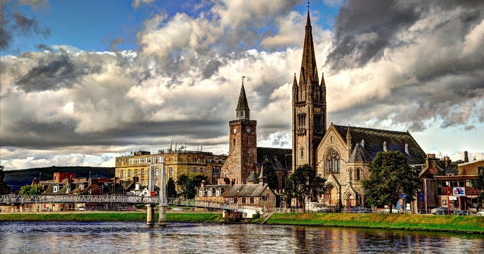 Exquisite Landscape that enthralls you to the core !!: Inverness