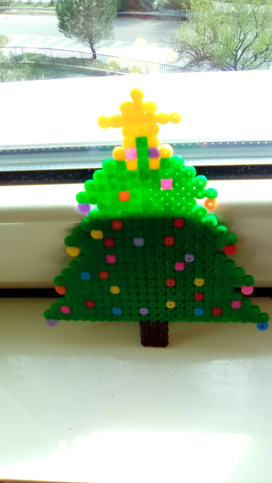 Pyssla Fashion: Albero di Natale con le perline Pyssla