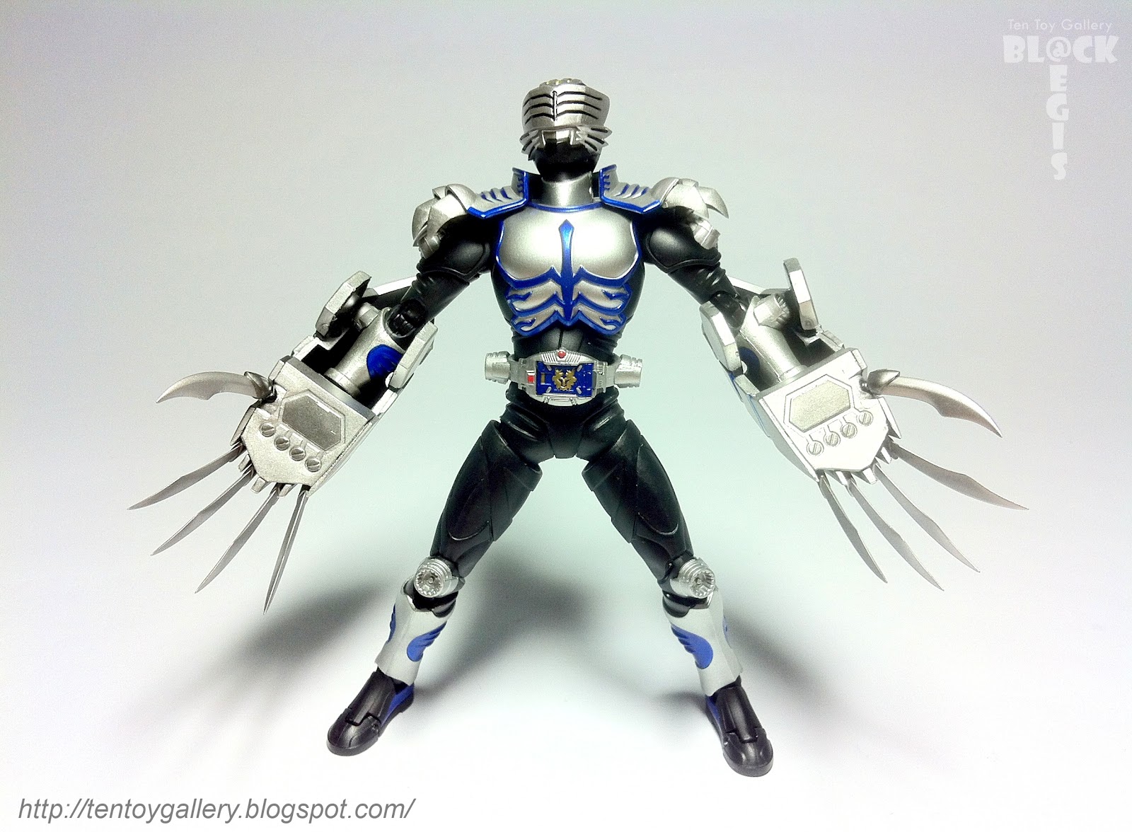 Ten Toy Gallery: Review: S.H.Figuarts Masked Rider Tiger