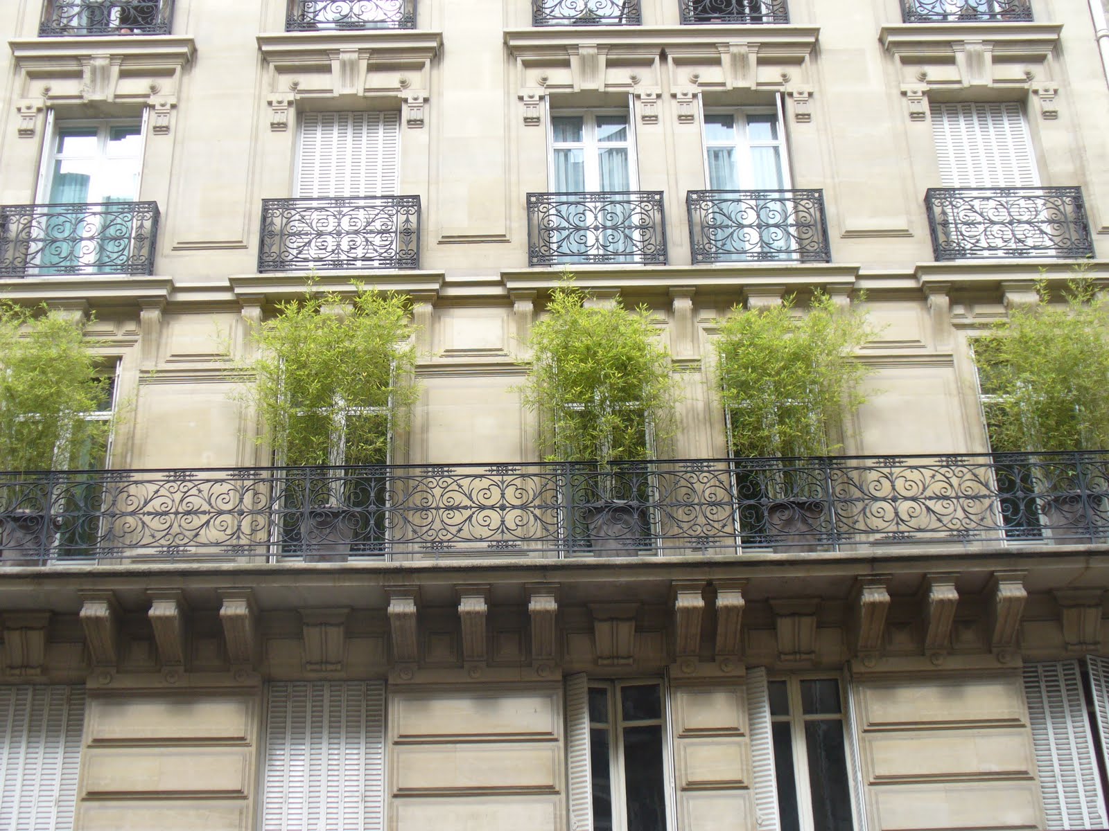 Les balcons de Paris: Des balcons de tous les types suite