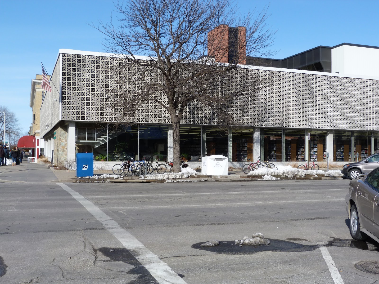 Lincoln, NE Daily Photos: February 2012