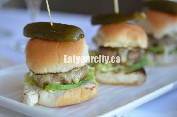 Eat Your City: La Ronde revolving restaurant in Crown Plaza Chateau ...