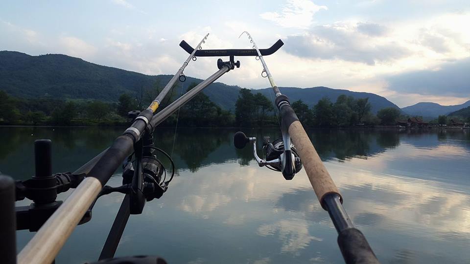 Život na vodi...: Omiljeno mesto za pecanje