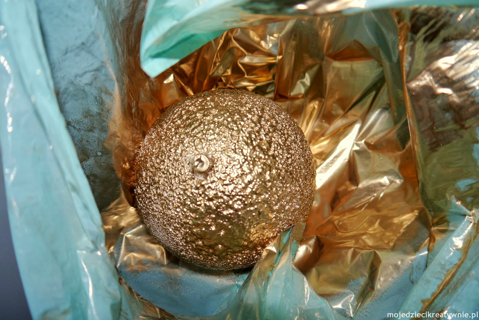 Bombki DIY dla dzieci - Moje Dzieci Kreatywnie