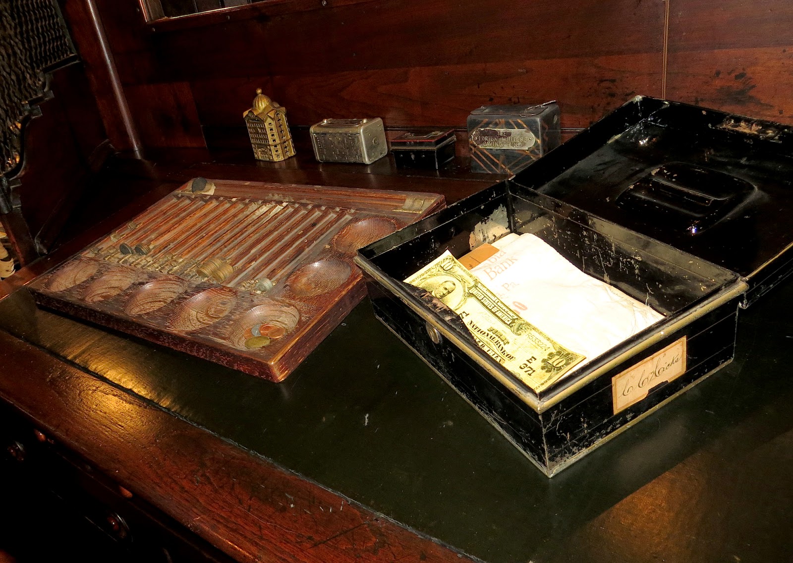 A tour of the Bank Museum – Columbia Spy