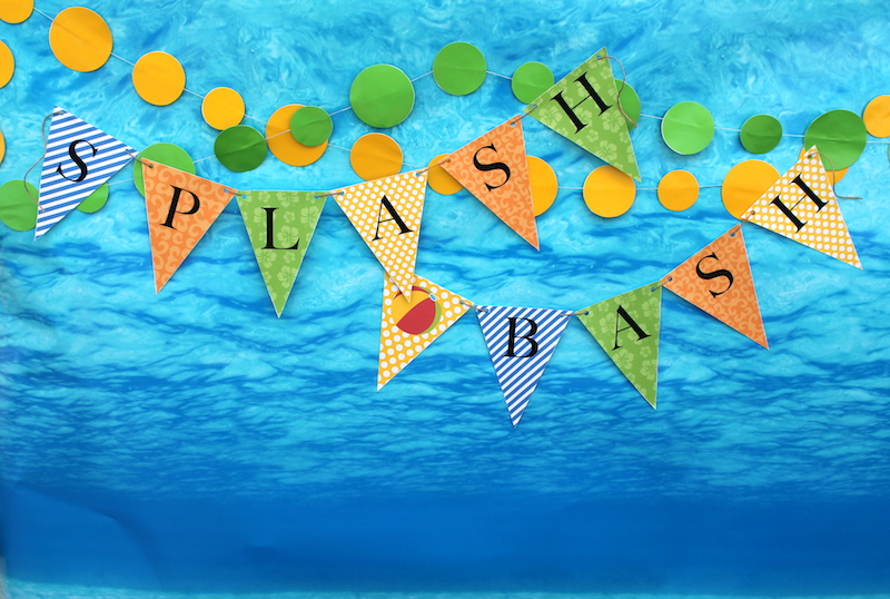 LAURA'S little PARTY: Splash Bash pool party| Huggies® Little Swimmers®