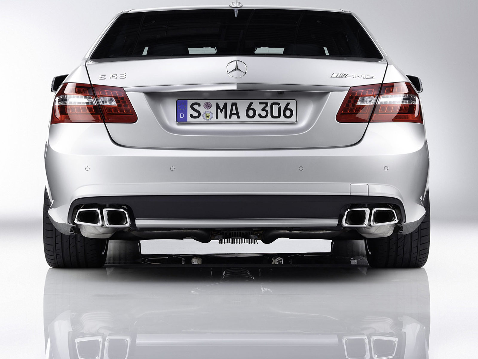 CAR NEWS: 2010 Mercedes-Benz E63 AMG