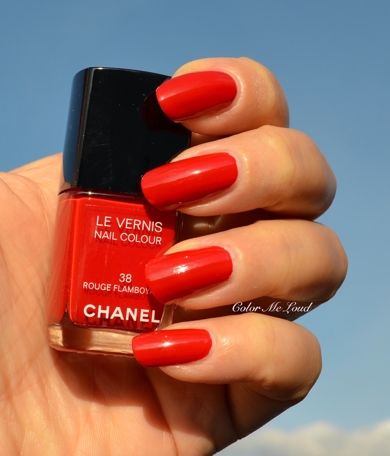 Chanel Le Vernis #38 Rouge Flamboyant, #71 Laque Rouge, #19 Rouge No 19 ...