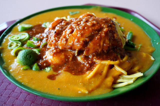 This stall sells the best mee rebus in SG | HardwareZone Forums