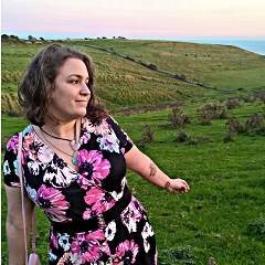 Lisa Stockley: Popped My Cherry!