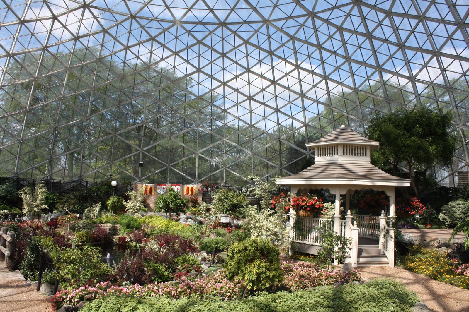 A Little Time and a Keyboard: Mitchell Park Domes in Milwaukee ...
