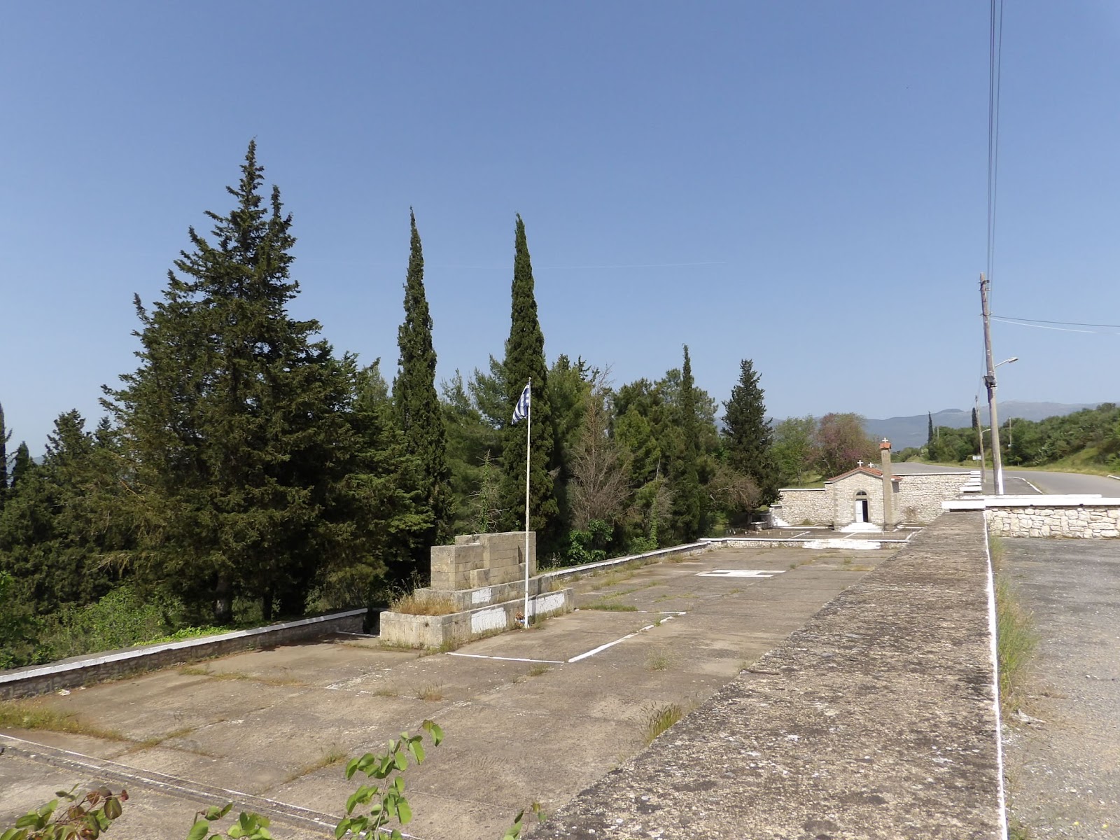 επι-δεξιος (ψάλτης): Photo essay: The well of Meligalas - Στην Πηγάδα ...