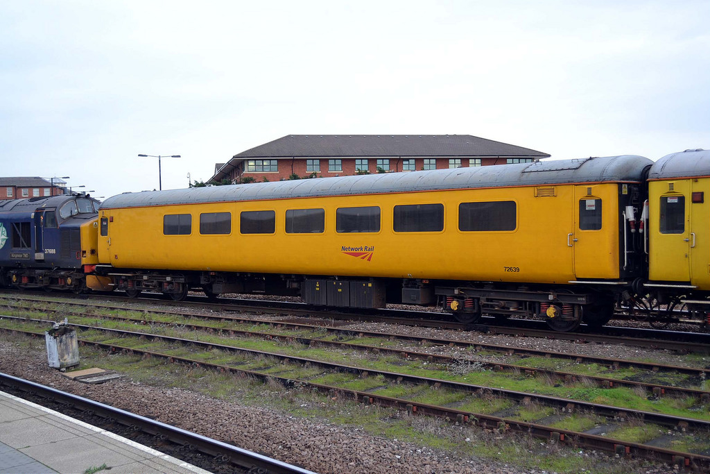 British Diesels and Electrics: Class 488