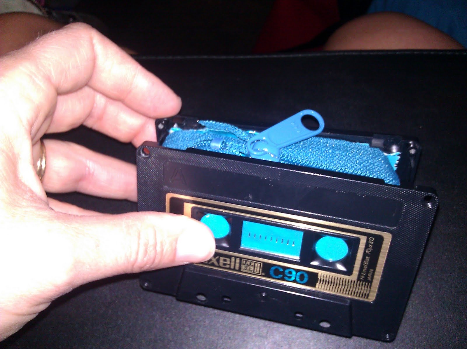 City Kitty's Blog Spot: HOW TO: Make a Casset Tape coin purse with Duck ...