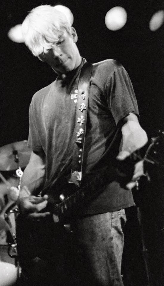 . NOTHING CAN COMPARE .: Swiz - Down 7" (Hellfire Records) 1987