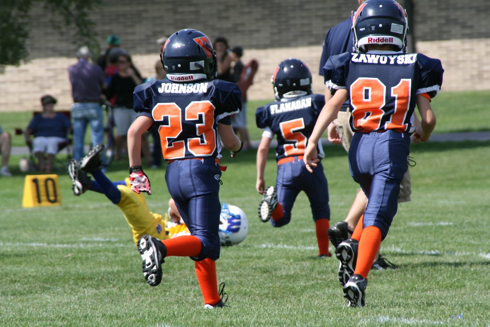 Wheaton Rams Team Black 73lbs: Wheaton Bowl vs. Warren