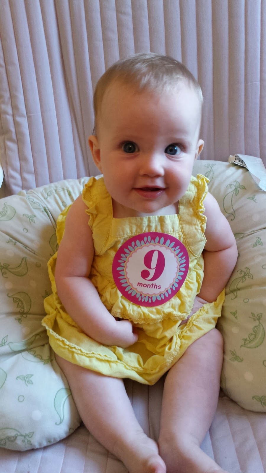 Nully Baby Blog: Jenna: 9 Months