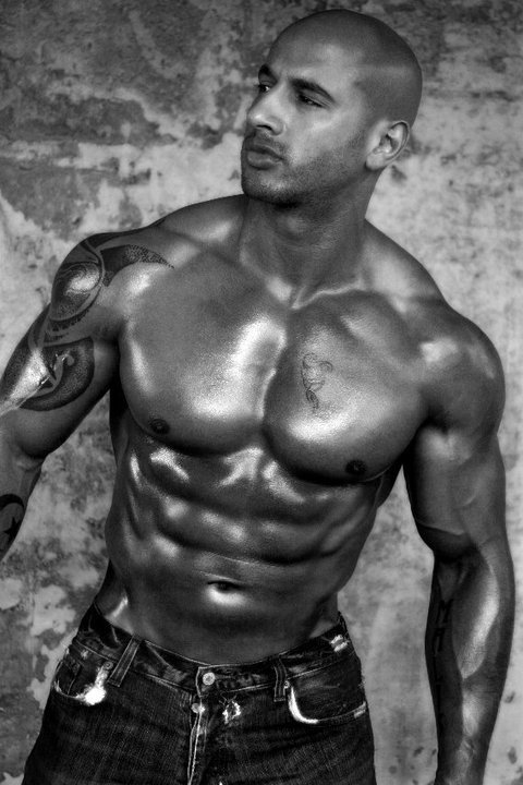 B~Wood Chronicles . . .: BWOOD'S PAPI CHULO