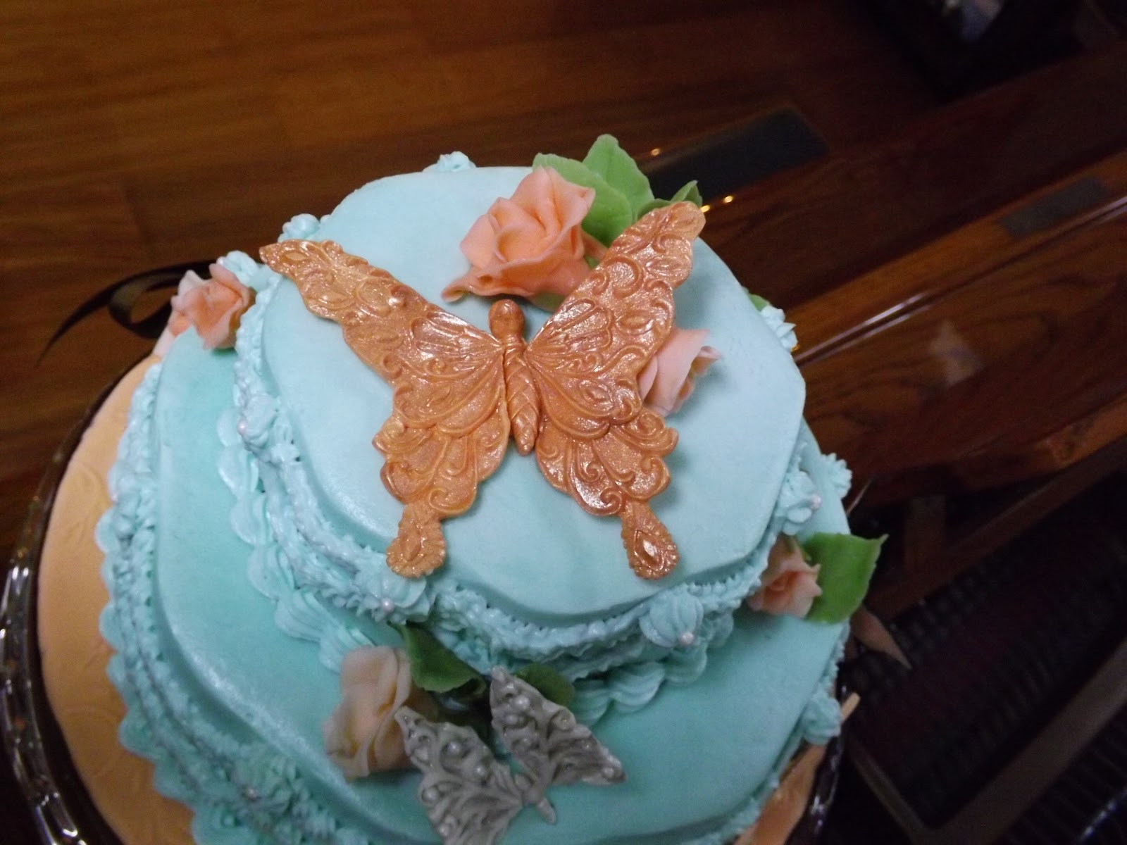 Cakes of the Hamptons: Butterfly Cake with White-Chocolate Roses