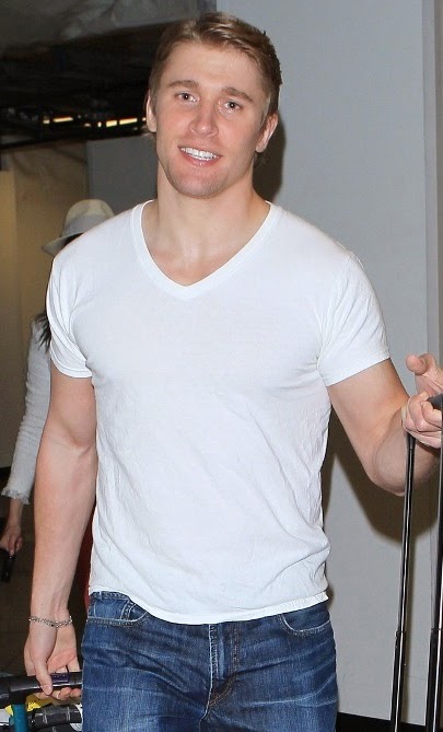 VJBrendan.com: Tyler Jacob Moore Has Been Cast As Prince Hans on 'Once ...