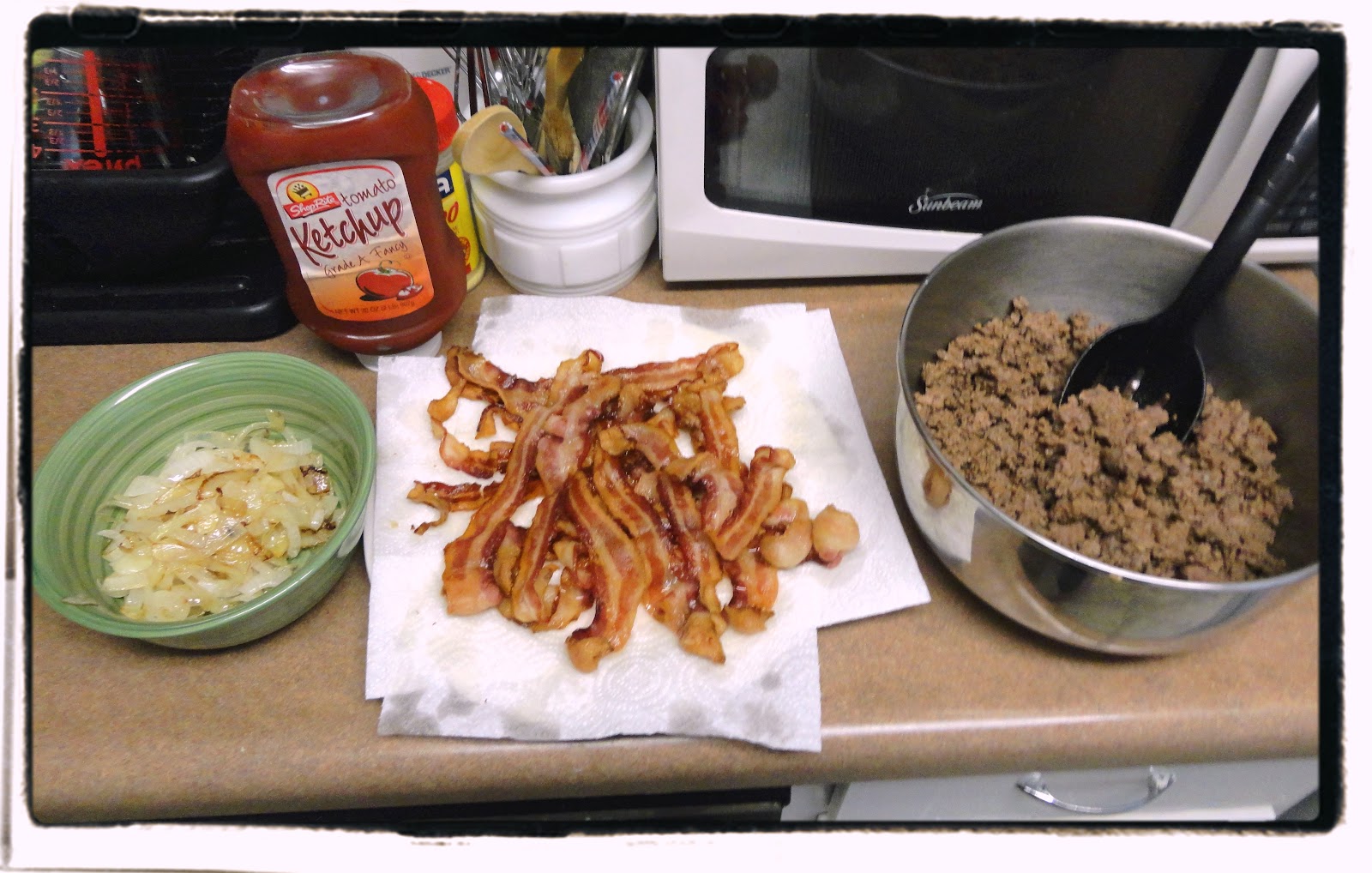 Tunay Na Mahal: Homemade Bacon Cheeseburger Stromboli