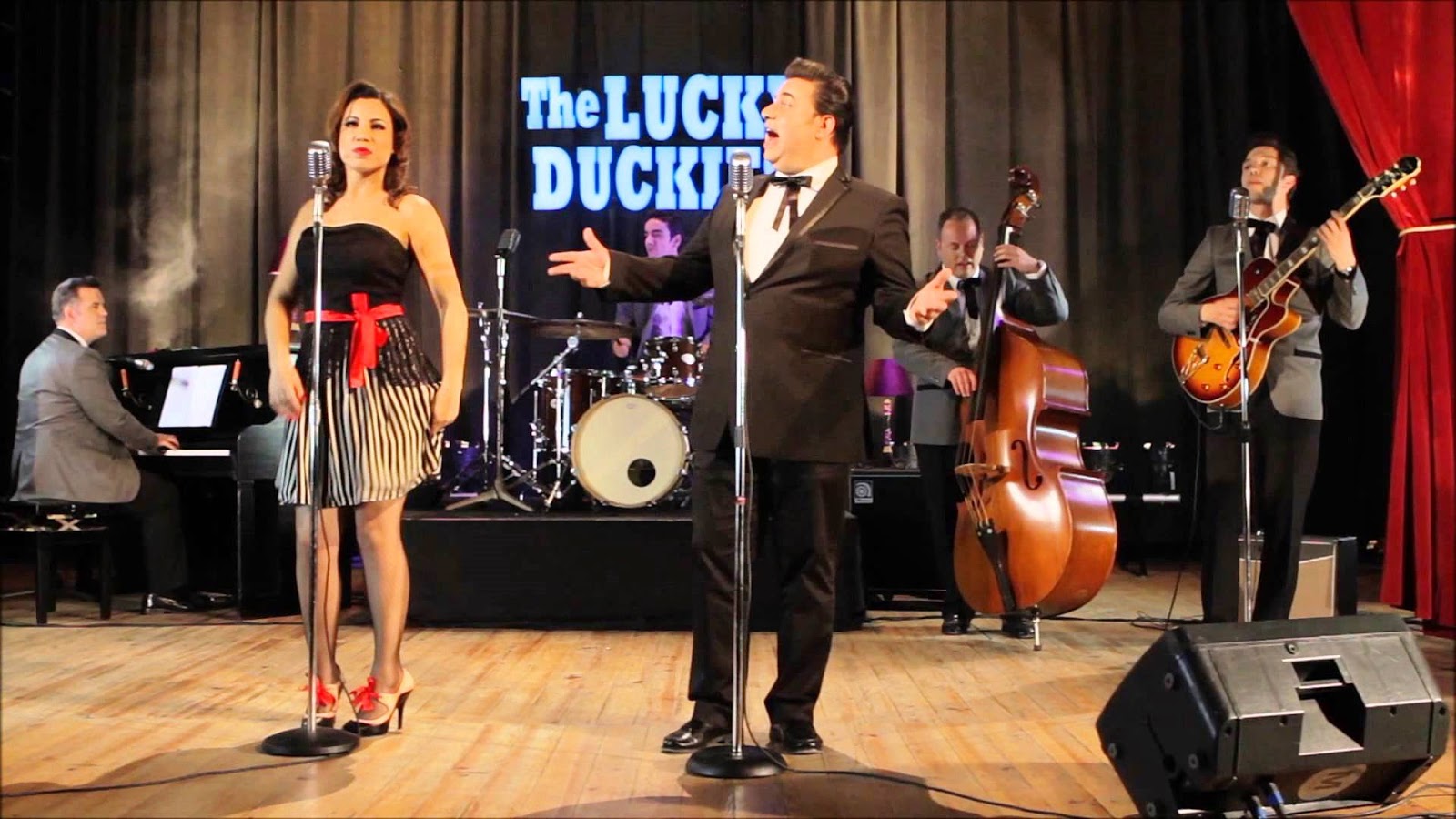 O cão que fuma...: Uma noite de "Glamour e Nostalgia" com os Lucky Duckies